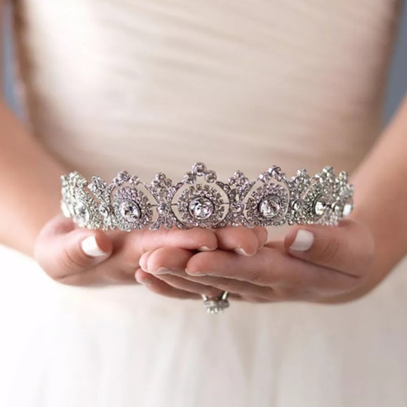 Pink Magnolia | Accessories | Nwt Beautiful Formal Crown For Wed ...